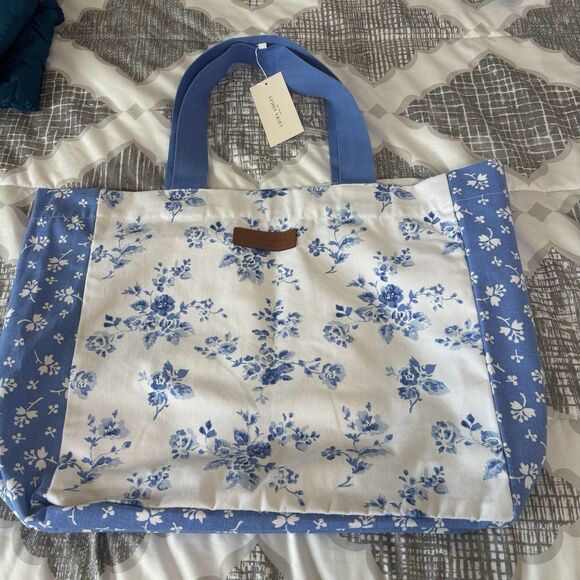 Laura Ashley | Bags | Laura Ashley Floral Large Canvas Tote Bag White ...